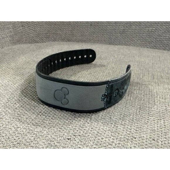 Disney | Accessories | Disney Haunted Mansion Magic Band First Ed Gen ...